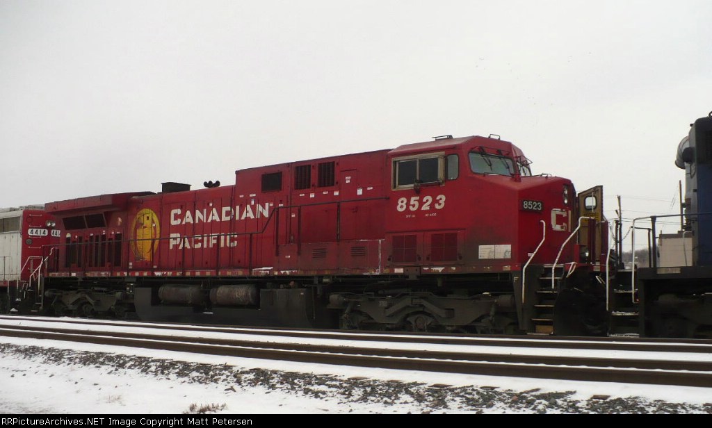 CP 8523